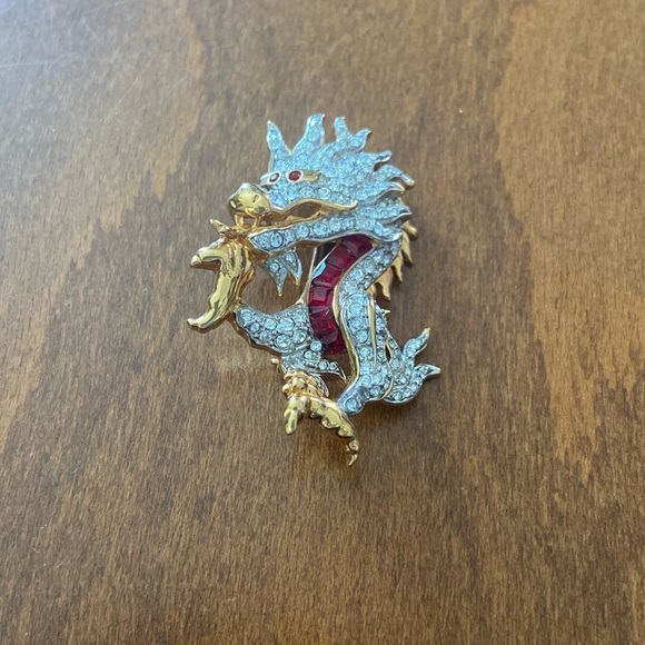 Swarovski | Jewelry | Swarovski Dragon Pin W Red Invisible Set Rstones ...